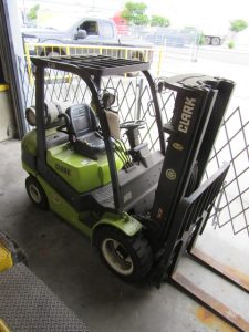 43-CLARK C30L, 6000 LB. LPG GAS LIFT TRUCK | Tauber-Arons | Industrial ...